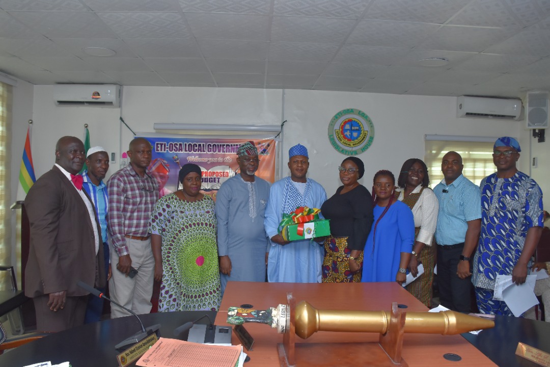 Eti-Osa Council Chairman, Hon Bankole presents N2.3B Budget of Renewed ...