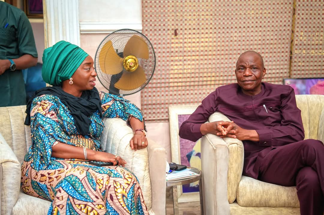 Lagos First Lady pays condolence visit to Pastor Ojelabi - Lagos Panorama